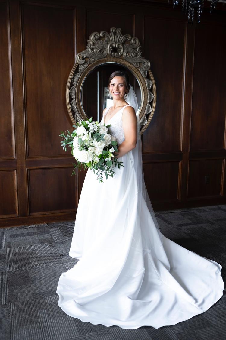 Regions Tower Wedding Downtown Indianapolis - mariamckenziephotography.com