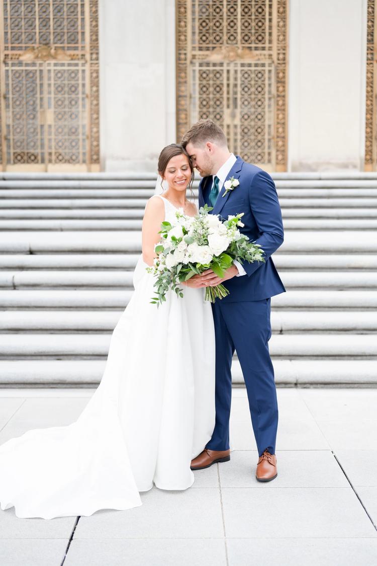 Regions Tower Wedding Downtown Indianapolis - mariamckenziephotography.com