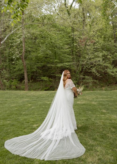 Colorful, Spring Wedding in Tulsa, Oklahoma - madelinemaephoto.com