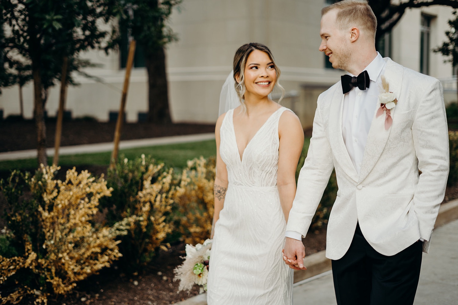 800 Congress Austin Wedding - Elisa Lopez Photography