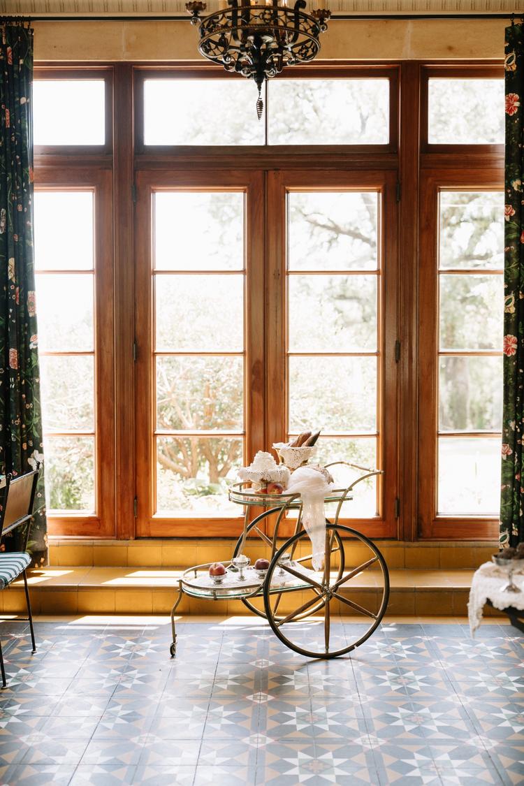 Details & Dreamy Moments at Commodore Perry - juliadavisco.com