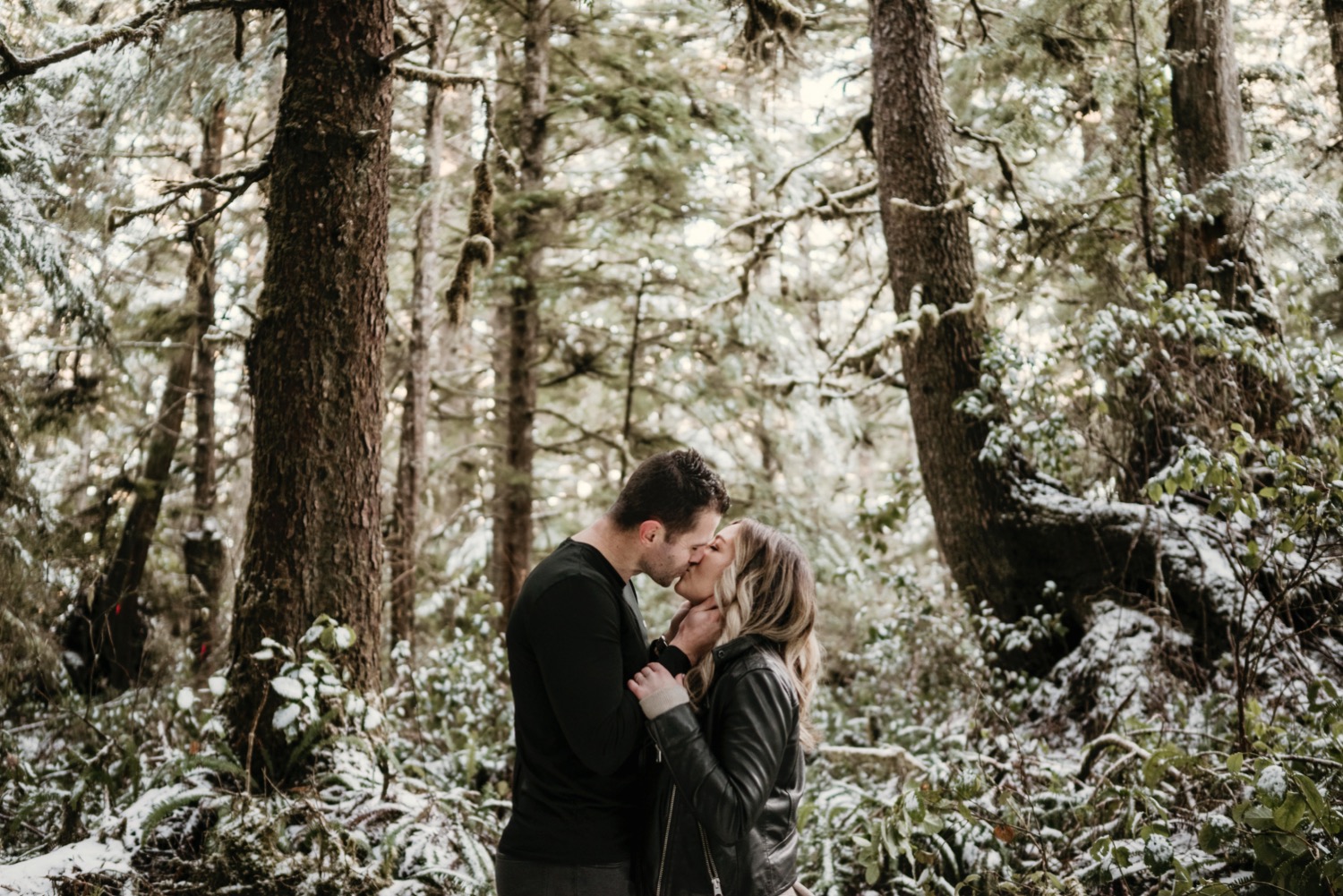 PNW British Columbia Couples Photo Shoot | Jen McLeod Photography