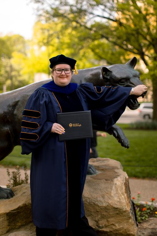 GRADUATION PHOTOS AT PITT - alexafrankovitch.com