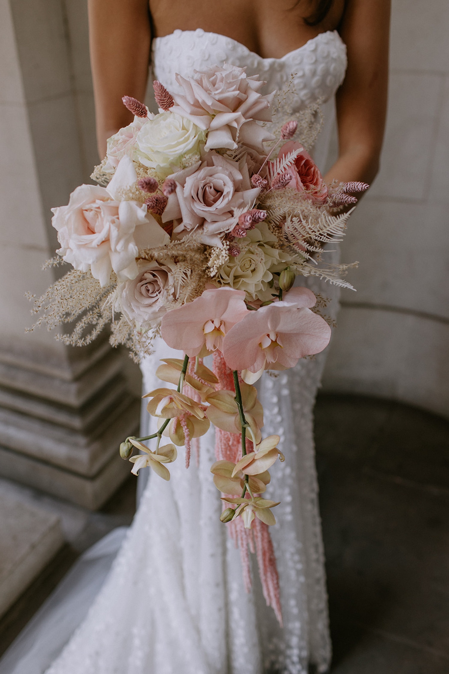 Stylish & Modern London Wedding at Marylebone Town Hall - Heather Sham ...