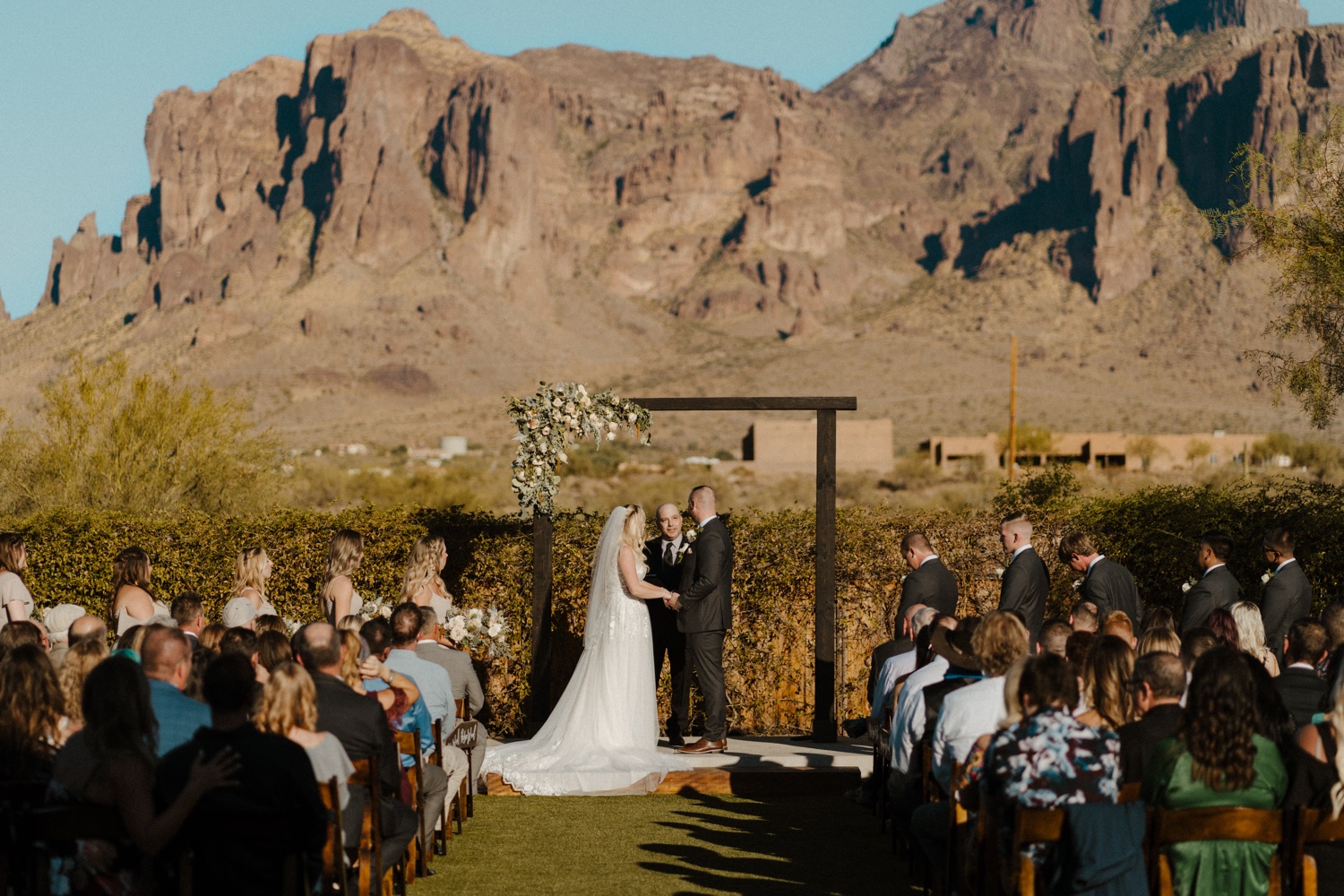Top Phoenix Outdoor Wedding Venues - abbyqphoto.com