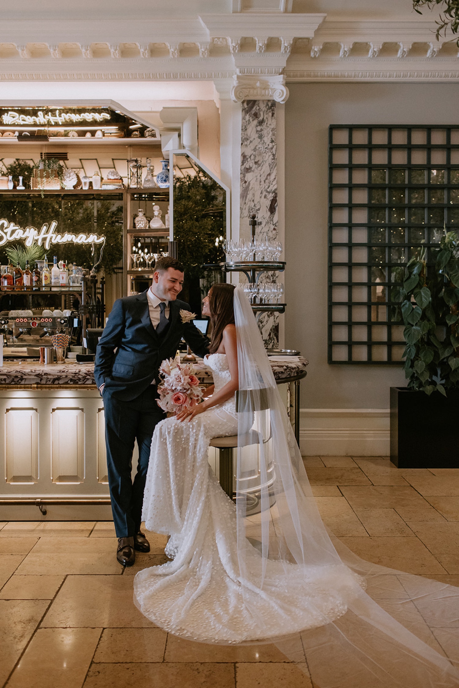 Stylish & Modern London Wedding at Marylebone Town Hall - Heather Sham ...