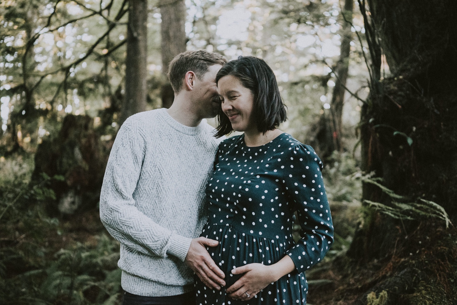 Sunrise Maternity Photos | Jen McLeod Photography