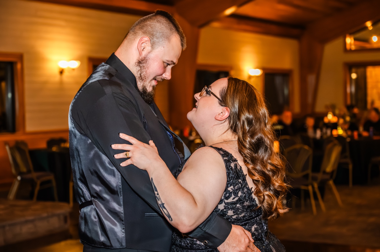 HARLEY AND HAILIE | WEDDING | HAMILTON, OH - 19/19 Photography
