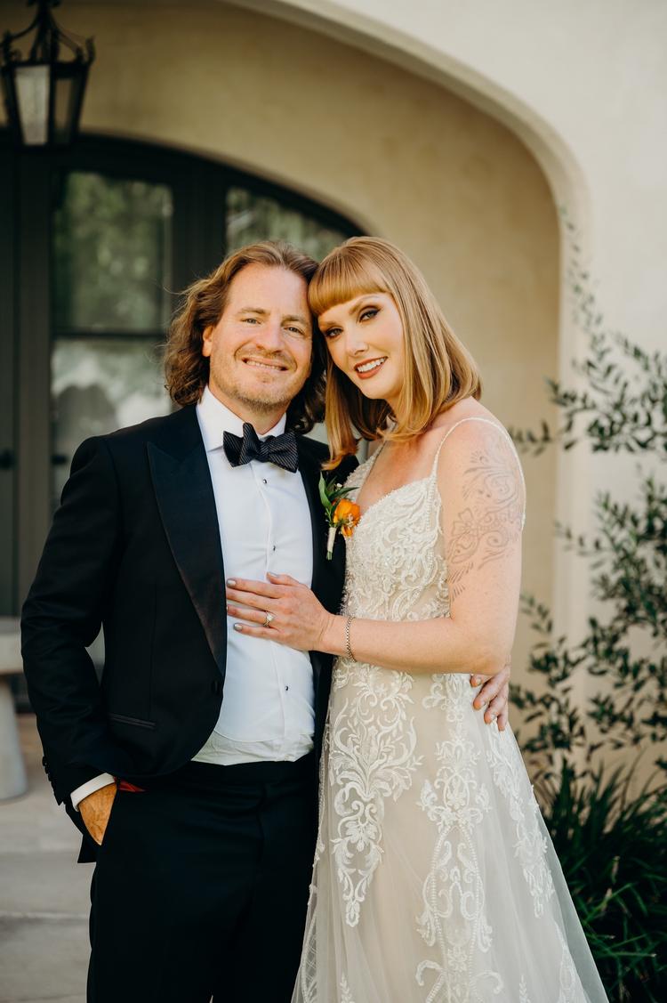A Summer Commodore Perry Estate Wedding - Elisa Lopez Photography