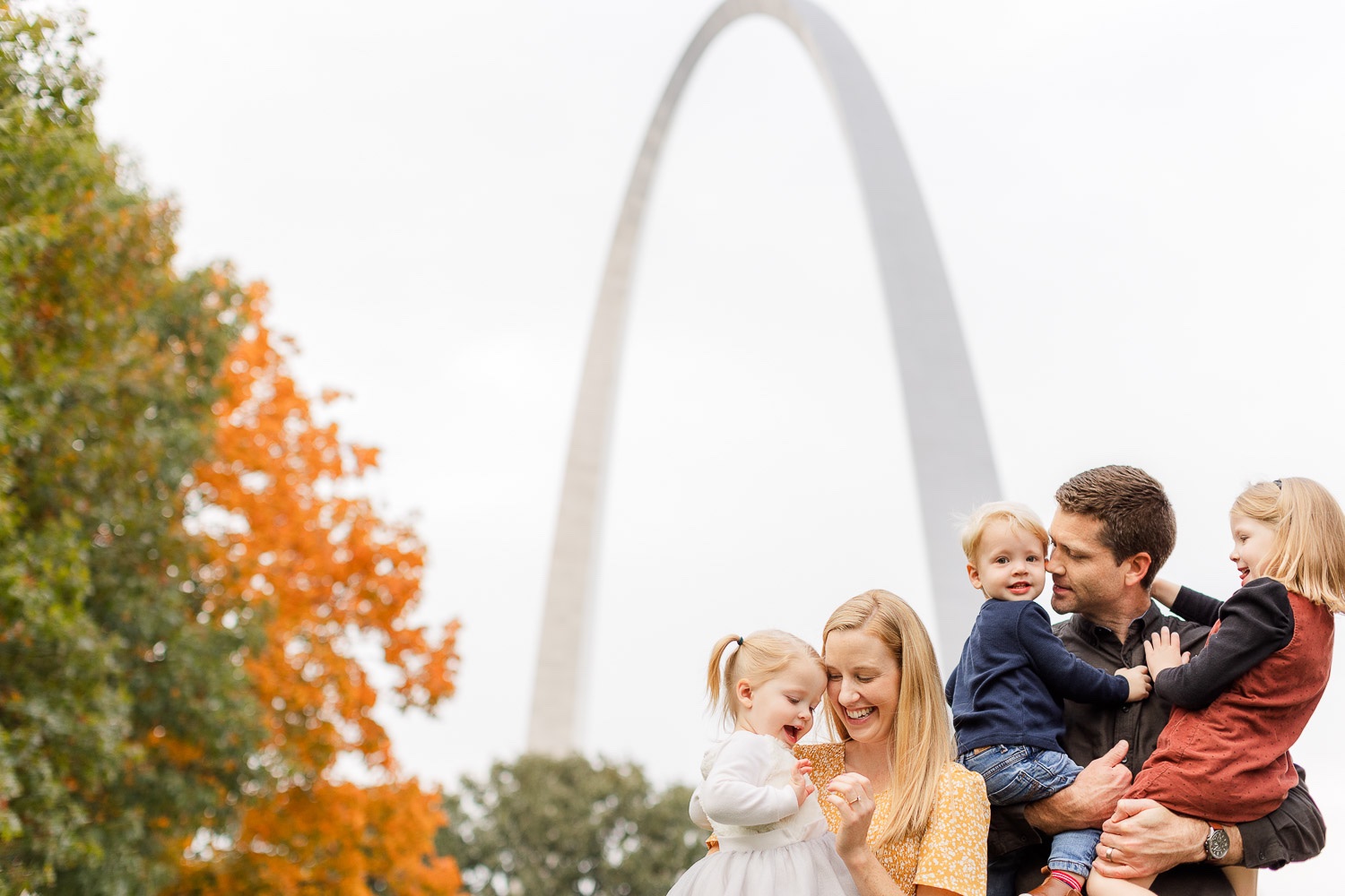 St. Louis Arch Family Session – The Nuckols Family – Sarah Rost Photography