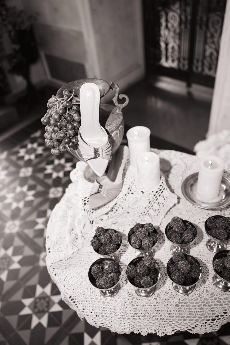 Details & Dreamy Moments at Commodore Perry - juliadavisco.com