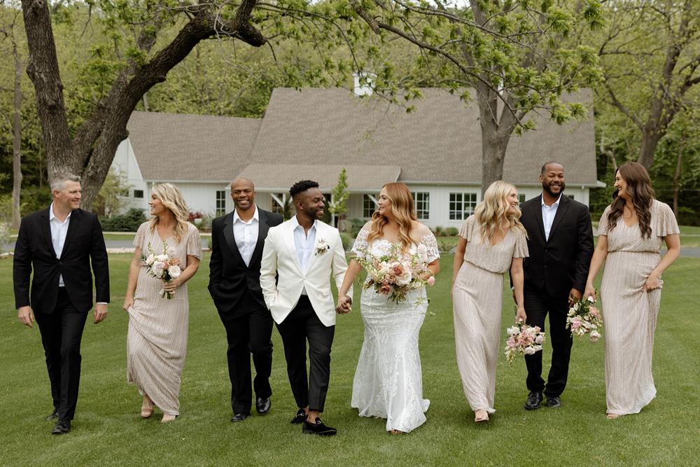 Colorful, Spring Wedding in Tulsa, Oklahoma - madelinemaephoto.com