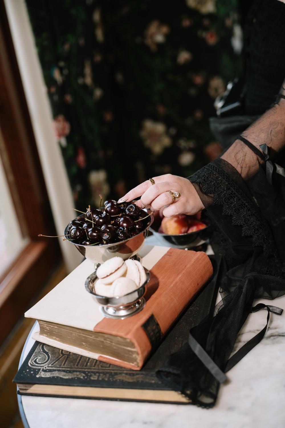 Details & Dreamy Moments at Commodore Perry - juliadavisco.com
