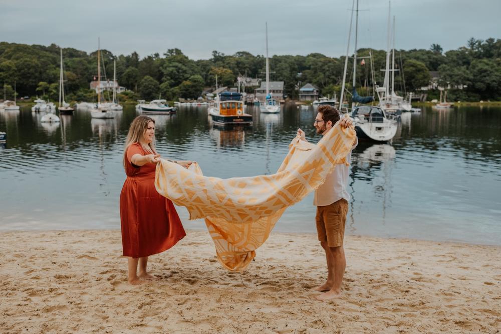 Melissa + Kevin | Cape Cod Engagement Session - sunshineshannon.com