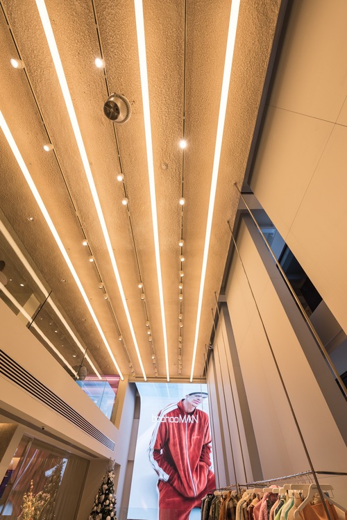 Boohoo London Headquarters // ALEX DIMOPOULOS
