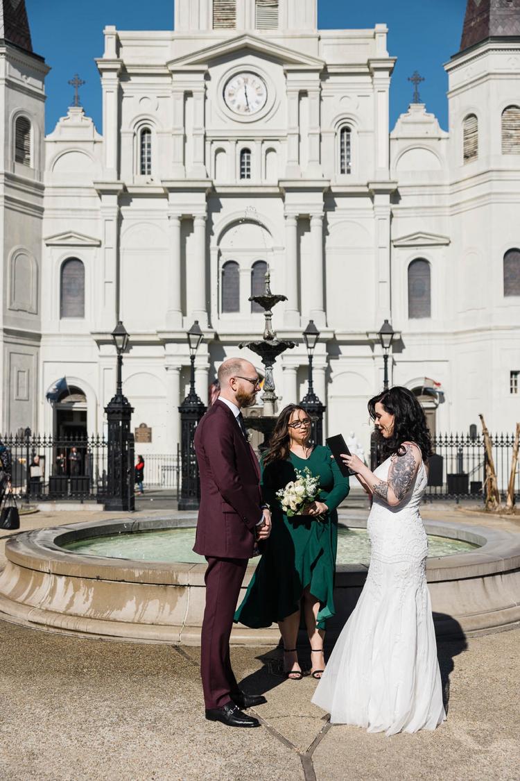 A Jackson Square Elopement with Alexis + Michael - alyssafisherphoto.com