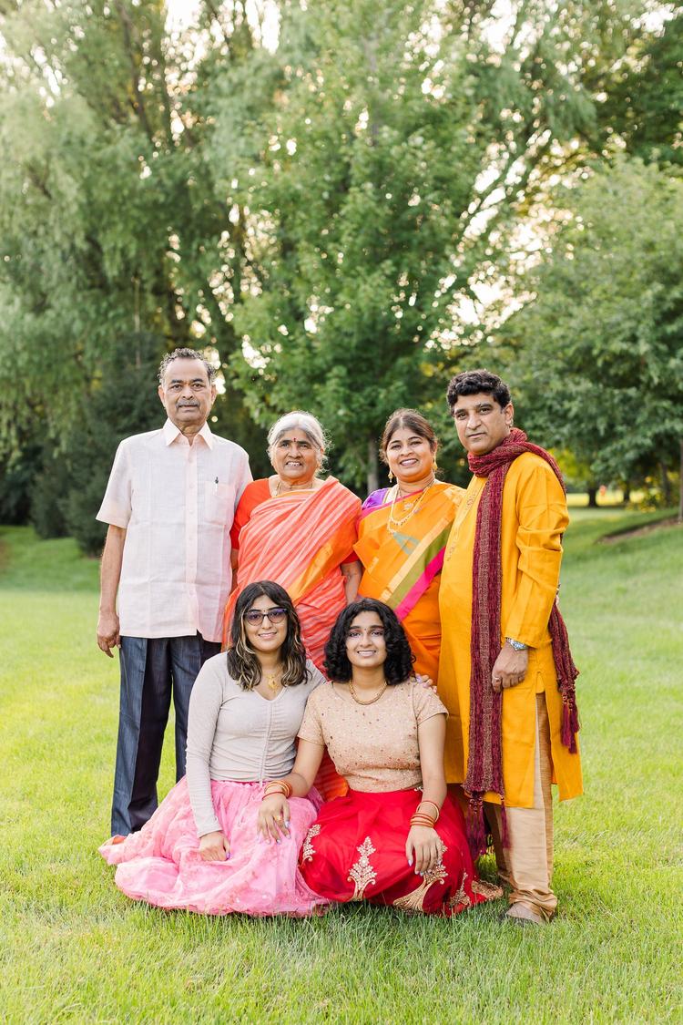 Naperville Backyard Family Session – The Nibhanupudi Family – Sarah ...