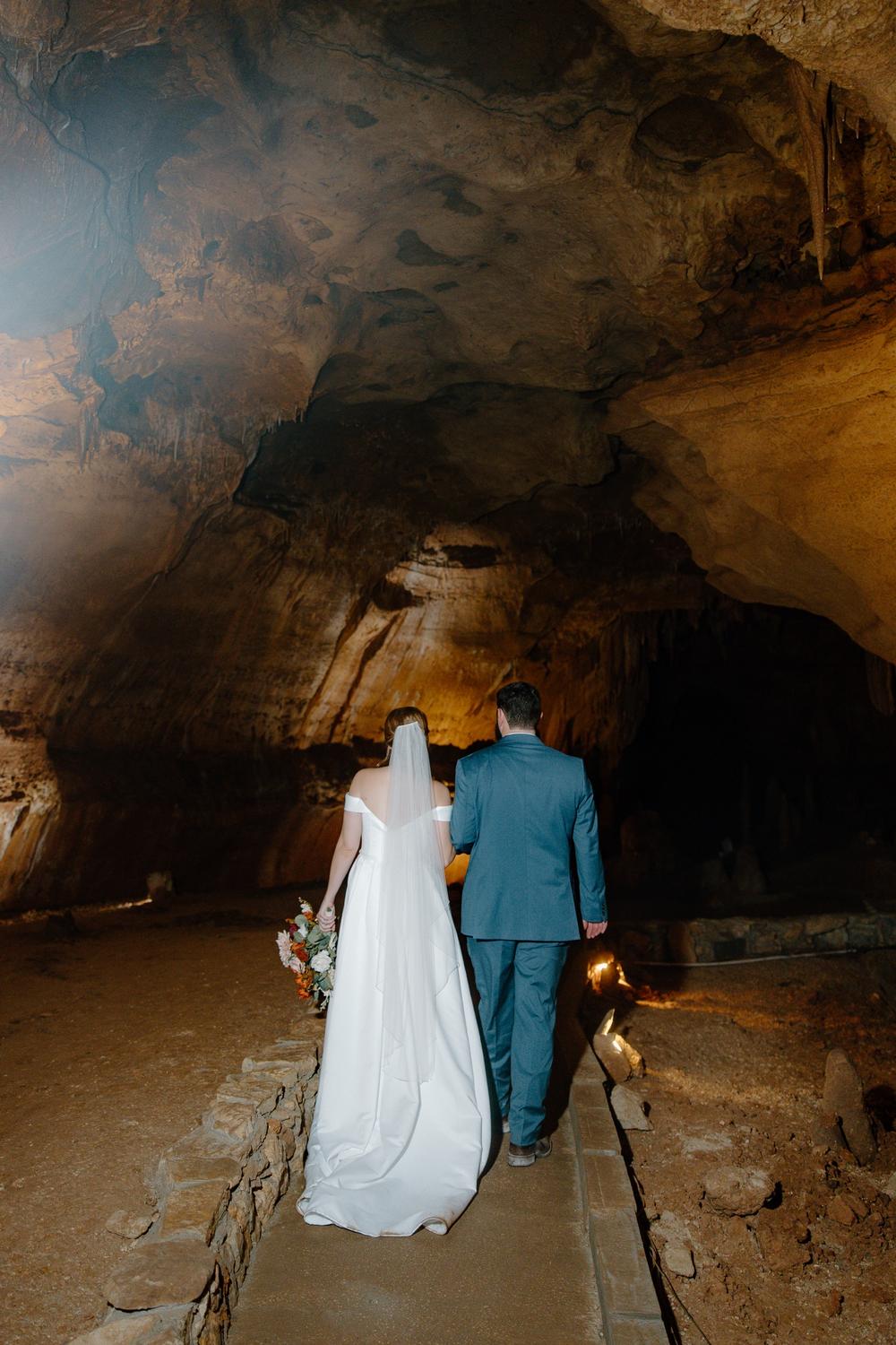 Howe caverns wedding 60 photos - Astyledwedding.com