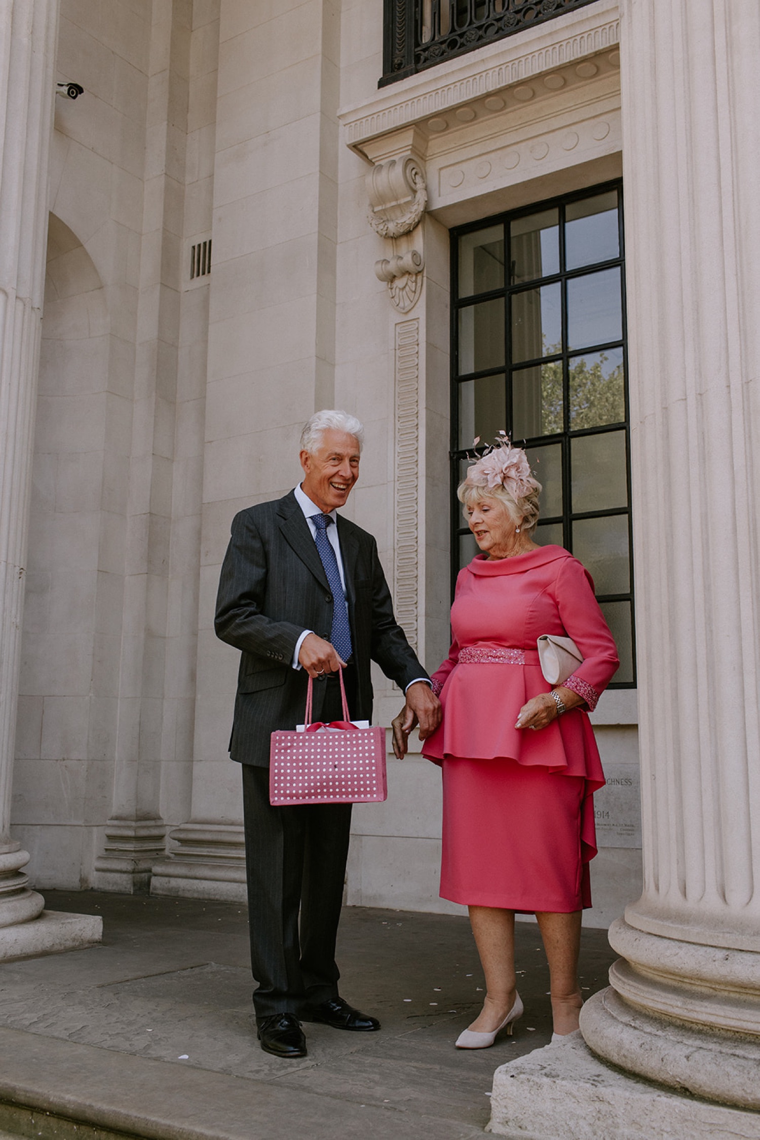 Stylish & Modern London Wedding at Marylebone Town Hall - Heather Sham ...