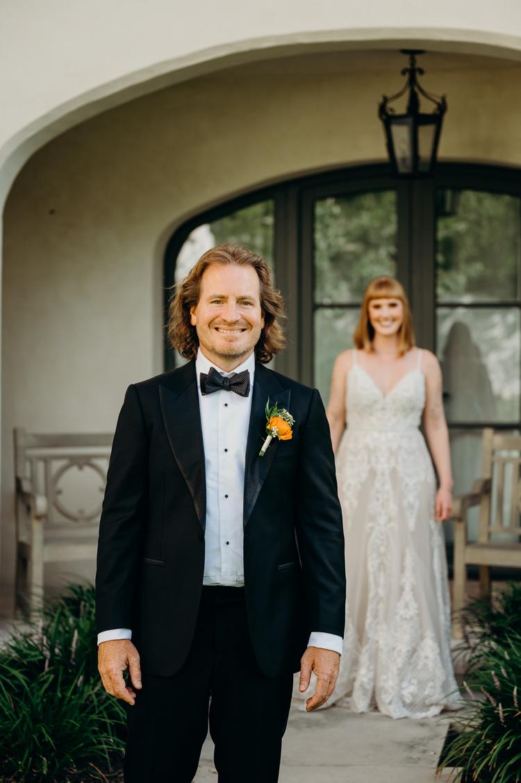 A Summer Commodore Perry Estate Wedding - Elisa Lopez Photography