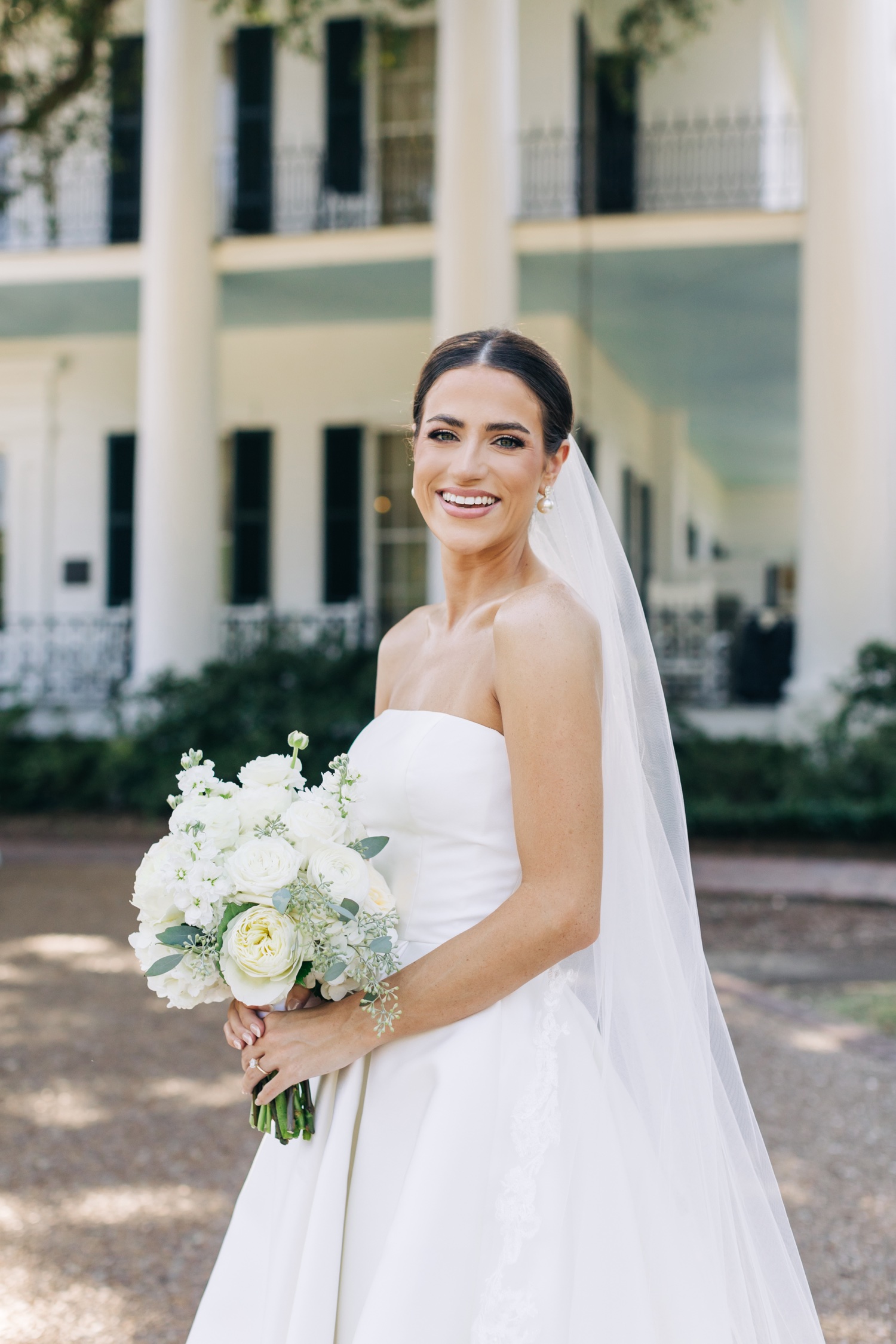 Dunleith Mansion Stunning Natchez Wedding | William and Caitlyn ...