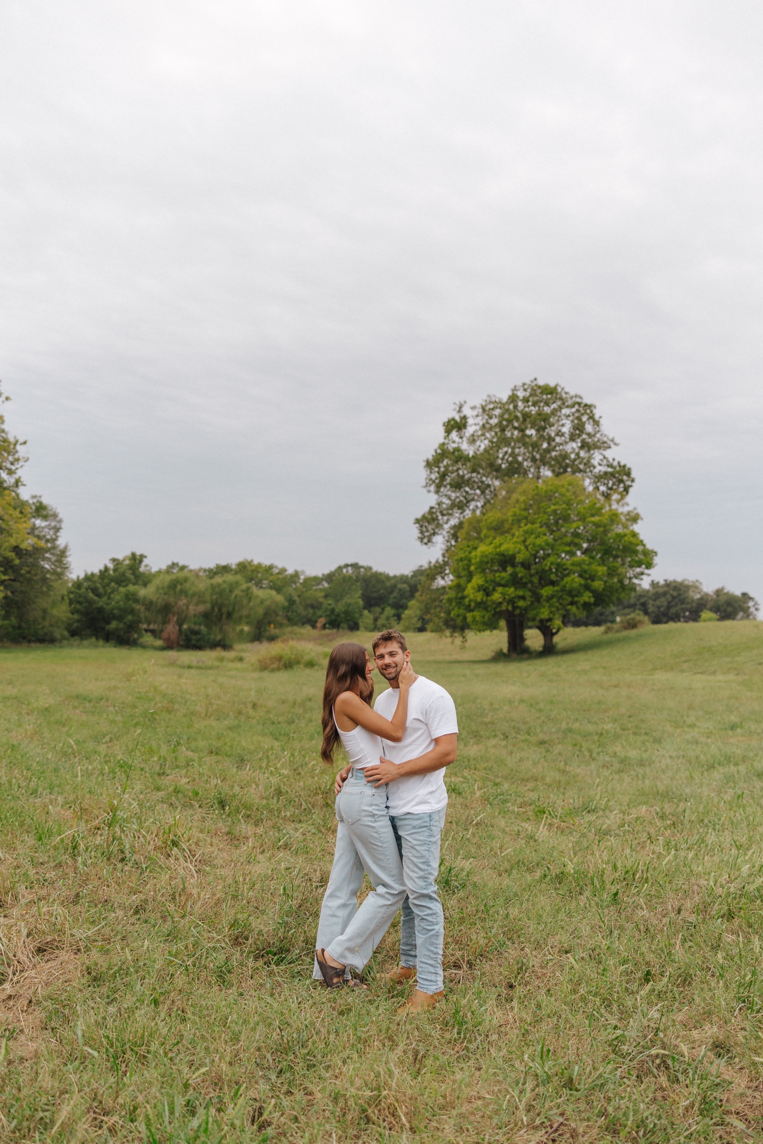 Macy & Noah's Candid Engagement Photos in Summertime - Julia Stroud ...