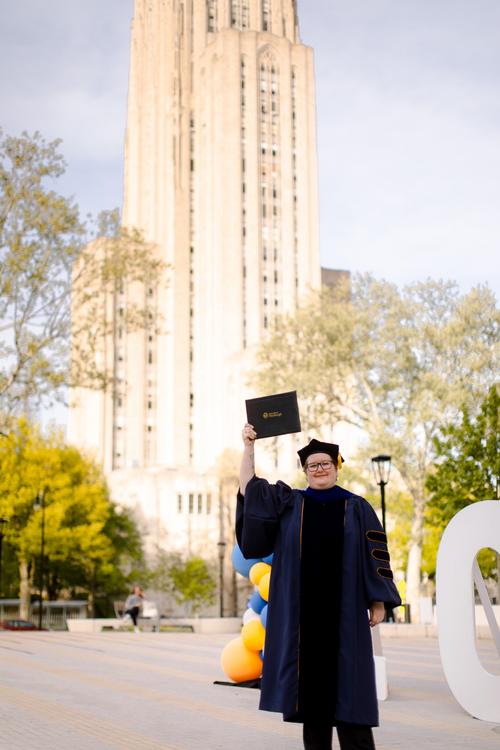 GRADUATION PHOTOS AT PITT - alexafrankovitch.com