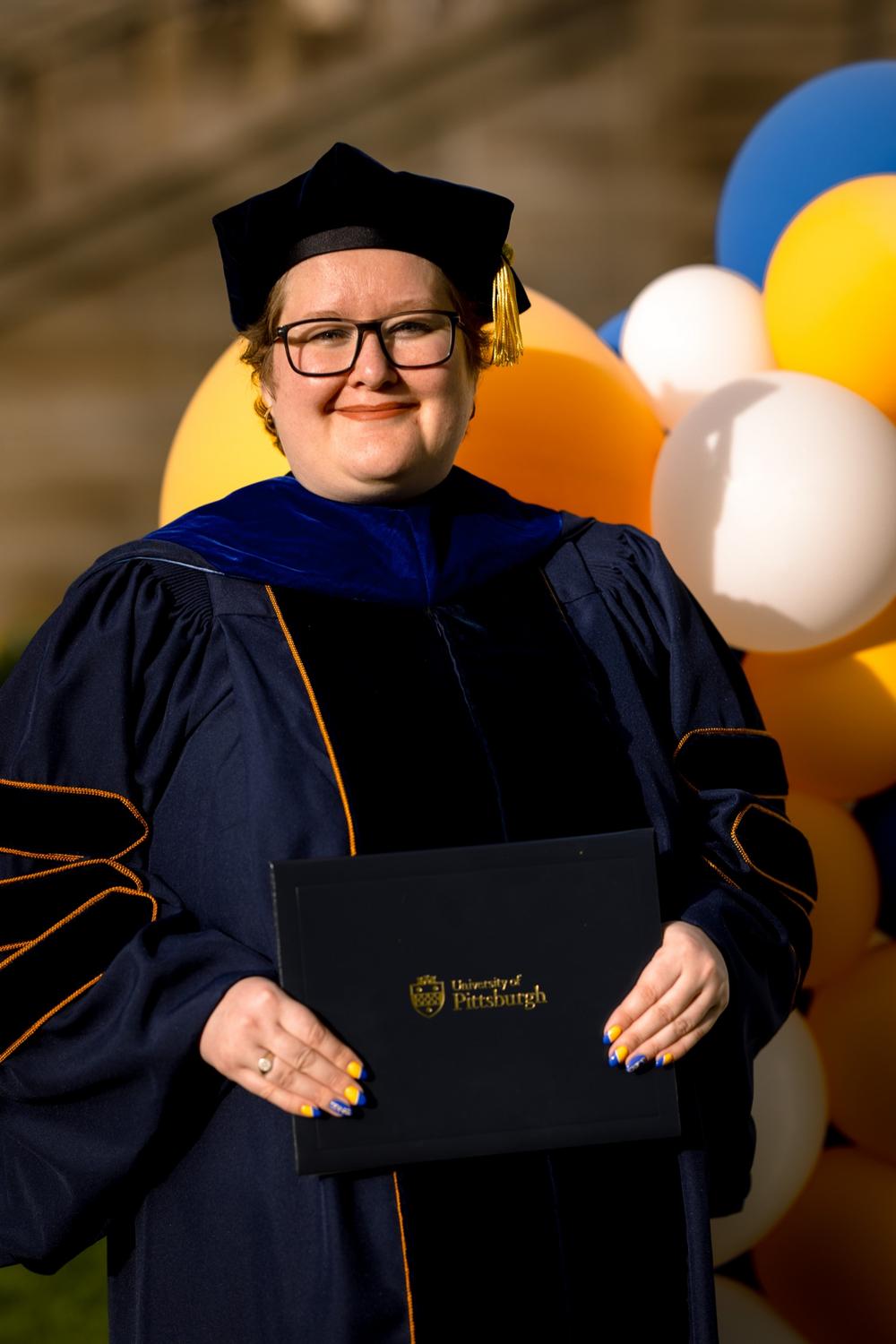 GRADUATION PHOTOS AT PITT - alexafrankovitch.com