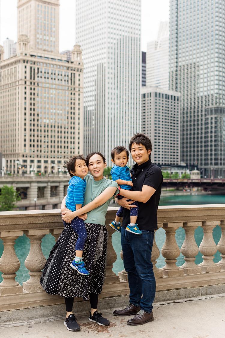 Chicago Wrigley Building – Family Mini Sessions Part 2 – Sarah Rost ...