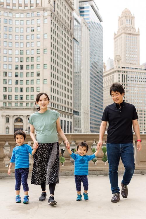 Chicago Wrigley Building – Family Mini Sessions Part 2 – Sarah Rost ...