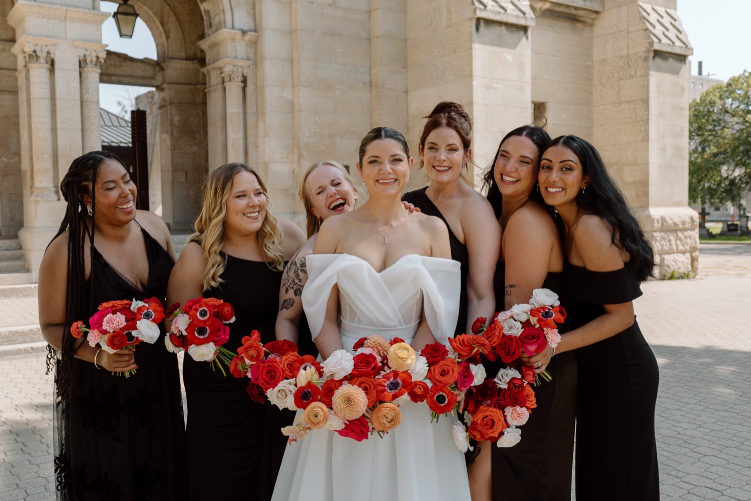 Downtown Winnipeg Luxury Wedding - caitlinlouisa.com