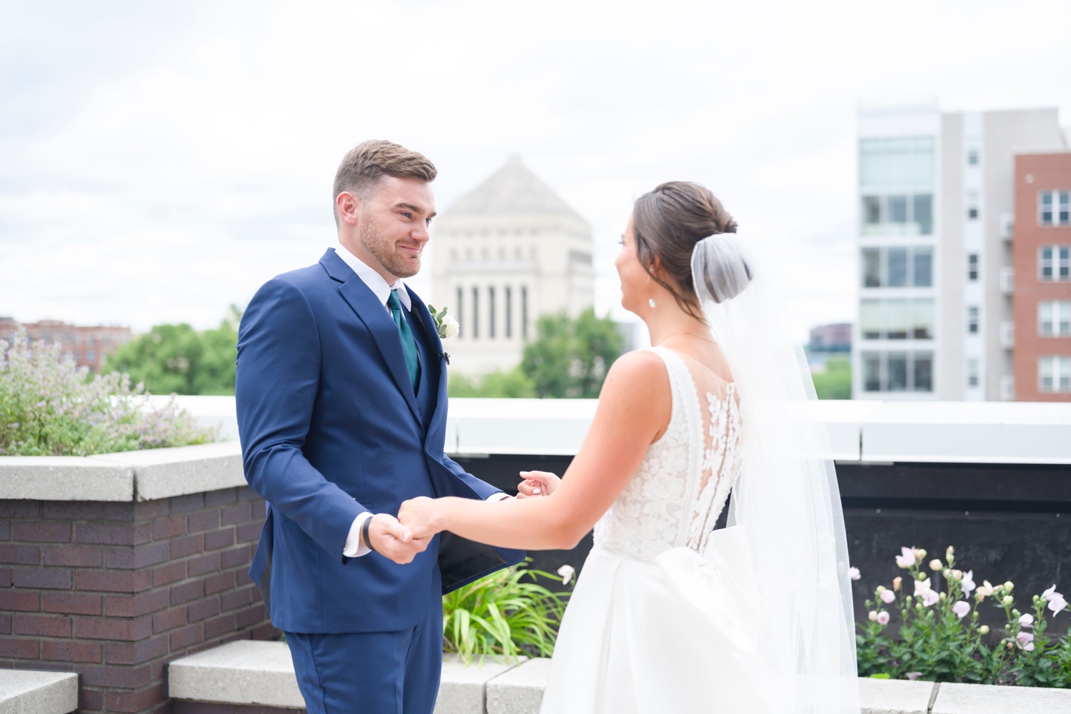 Regions Tower Wedding Downtown Indianapolis - mariamckenziephotography.com
